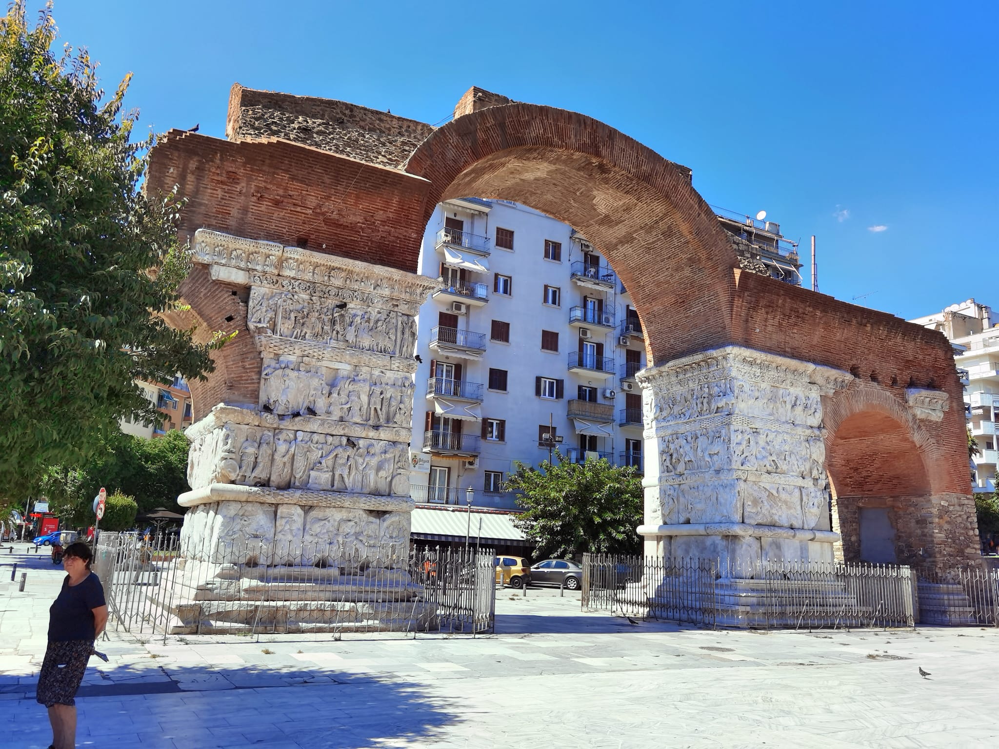 Der Bogen des Galerius in Thessaloniki - Hellas Blog